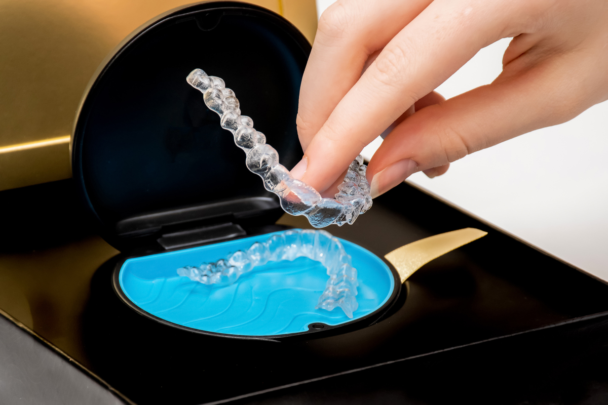 Wondering How Many Hours A Day Should You Wear Invisalign?